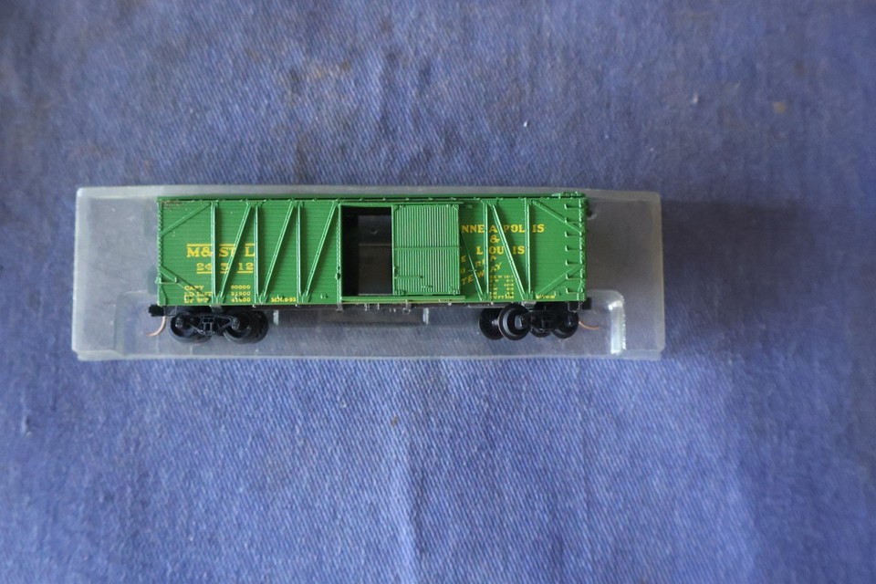 Kadee "N" scale Micro Train Car, with Original Plastic Holder | eBay
