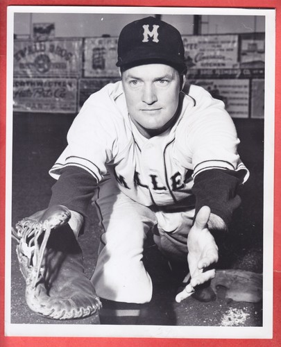 1948 MINNEAPOLIS MILLERS 8 X 10 TYPE 1 ELBIE FLETCHER | eBay