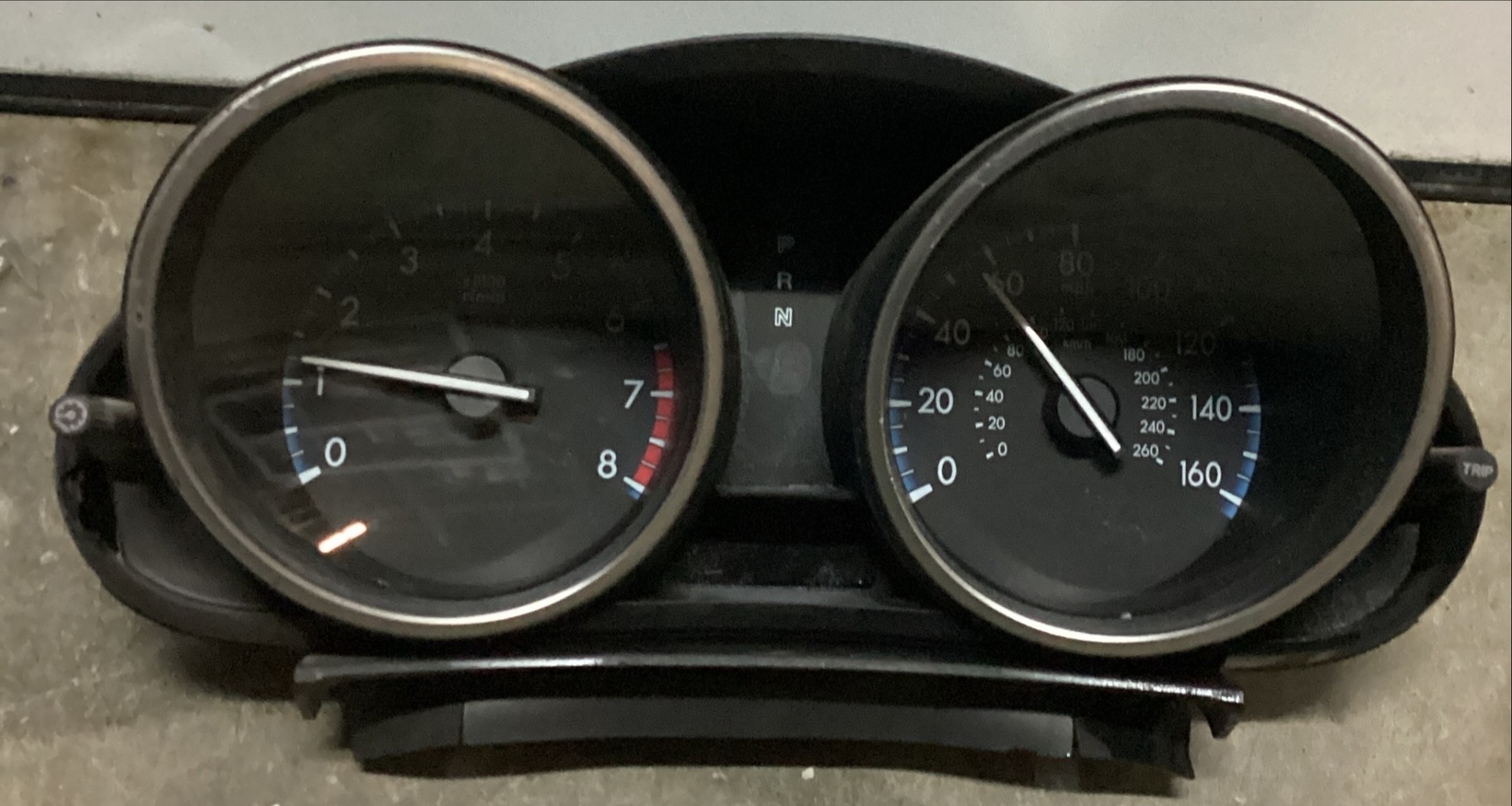 12 13 MAZDA 3 2.0 INSTRUMENT CLUSTER SPEEDOMETER MPH TACH ODOMETER ...