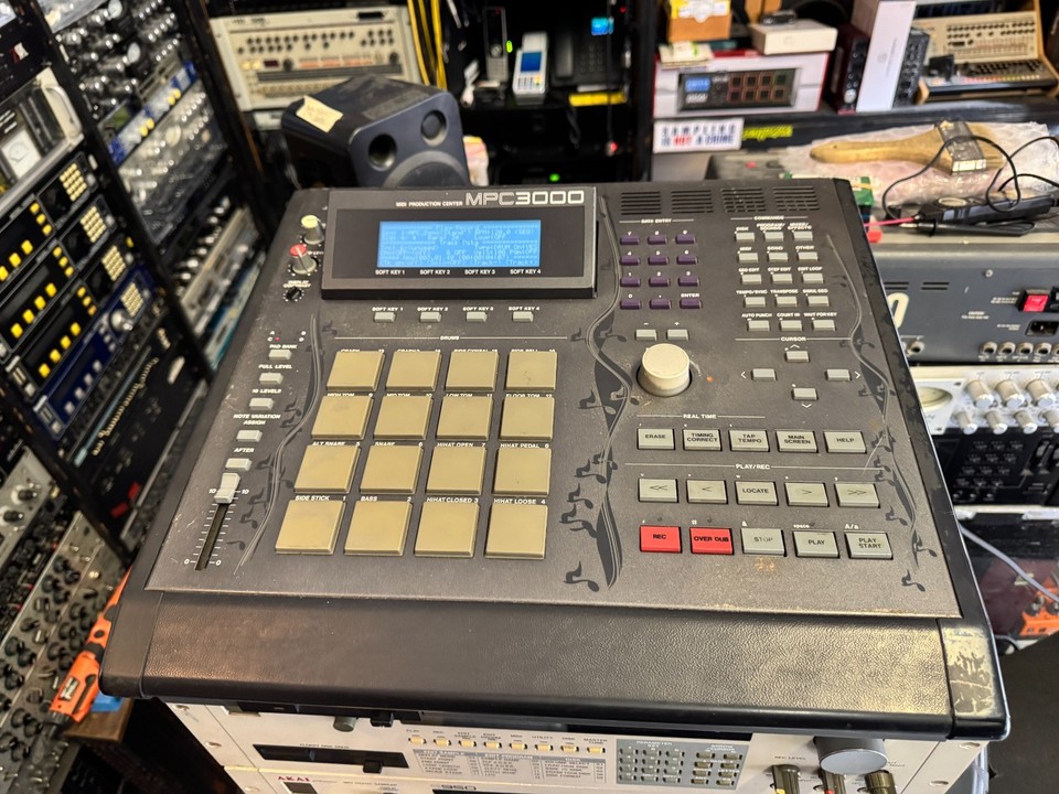 AKAI MPC 3000 LE limited Edition 32 meg v3.11 Floppy ARMENS | eBay