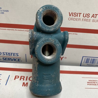 Bendix T-243850-E Tractor Valve T243850E | Aftermarket
