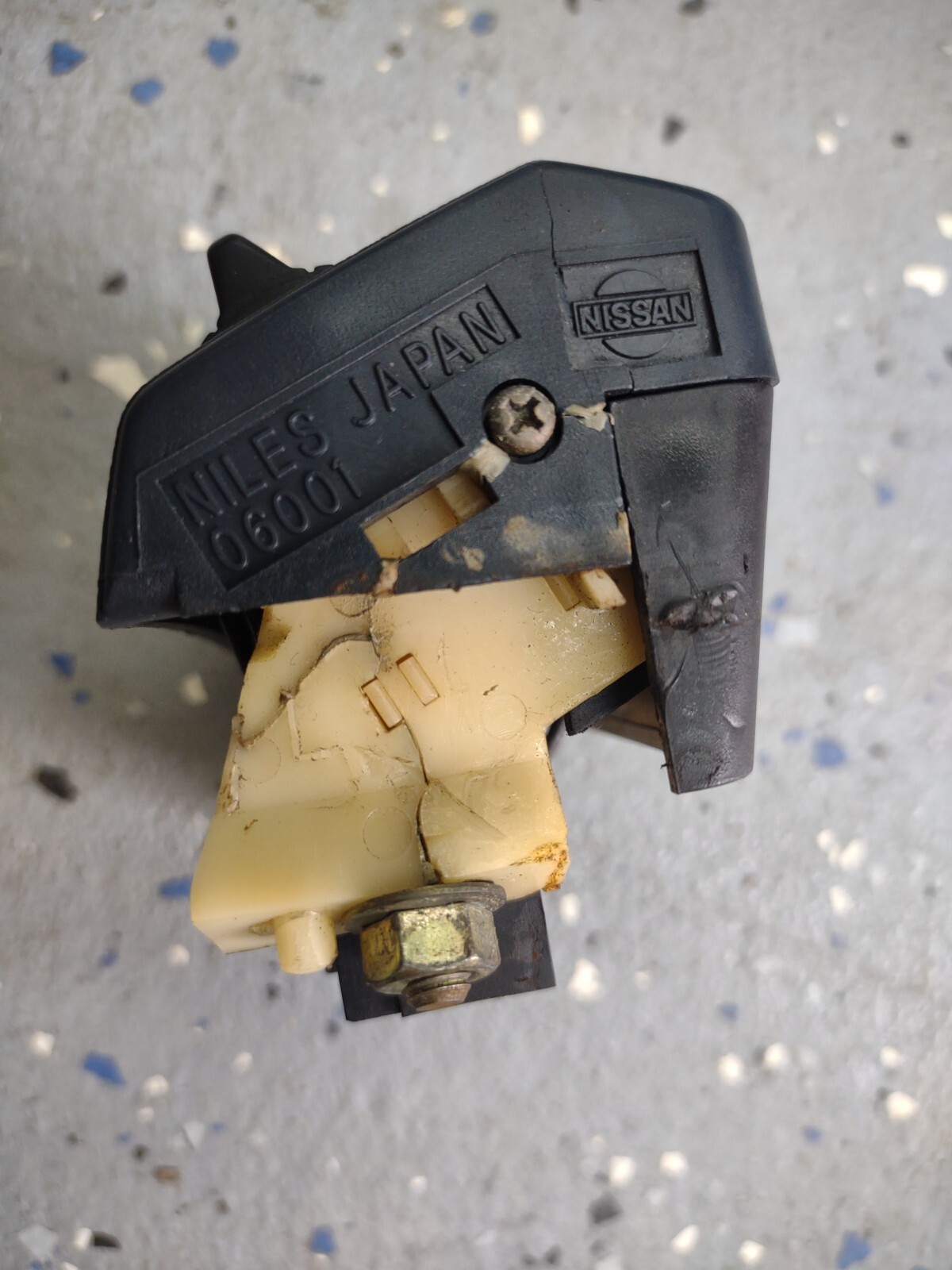 84-89 Nissan 300zx Z31 OEM Dash Caution Cruise Control Switch Blue ...