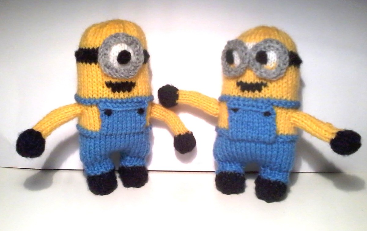 Minions Knitting Patterns Free Knitting Pattern For Minion Cushion