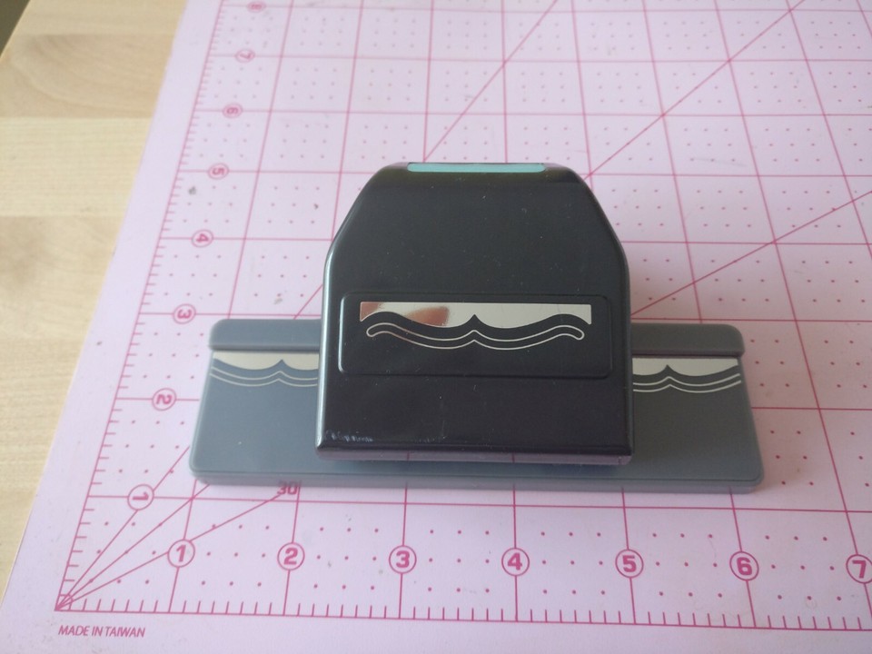 *Retired* Stampin Up, EK Success & Fiskars Edge Border Punches - Hard ...