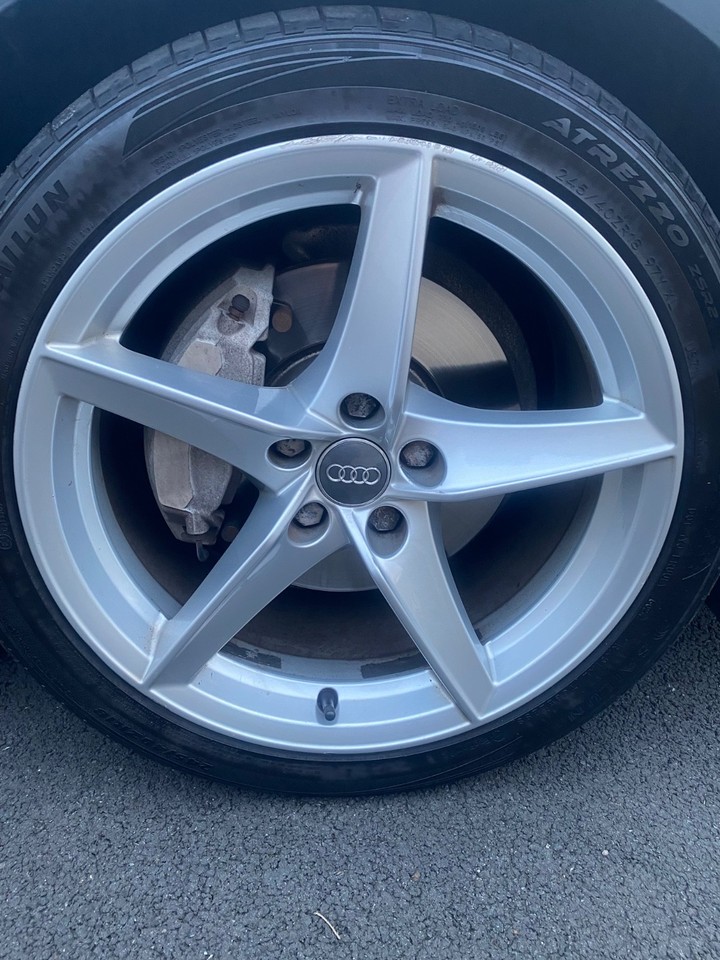 AUDI Original 18in Alloy Wheels - 5-Arm Star Design I’ll take as fitted ...
