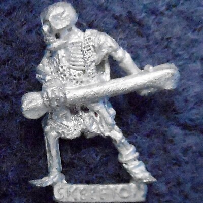 1985 Undead MD8 Skull Chucker Gunner Skeleton War Machine Crew Citadel ...