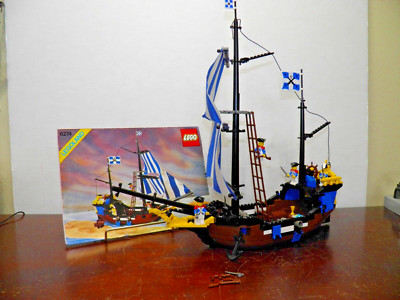 1989 LEGO Caribbean Clipper Set 6274 - w/Minifigures, 99% complete w ...