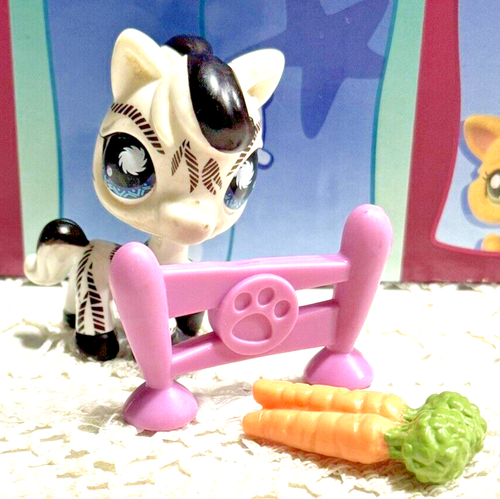 LITTLEST PET SHOP LPS AUTHENTIC POSTCARD ZEBRA #903 & ACCESSORIES | eBay