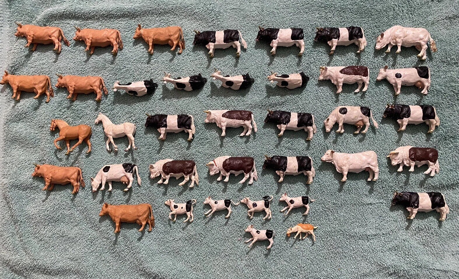 Vintage Britains Farm Animal Lot Cows Bull Calf Lot Of 37 Toys 70’s 80 ...