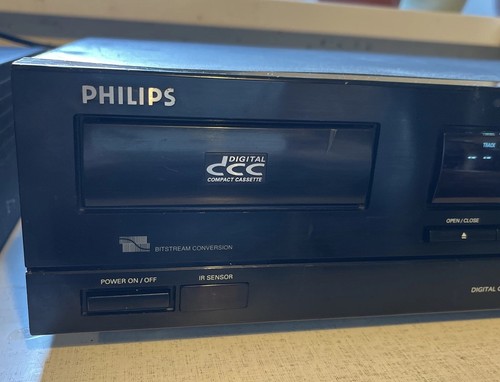 Philips Digital Compact Cassette Player DCC-600 project plus Philips ...