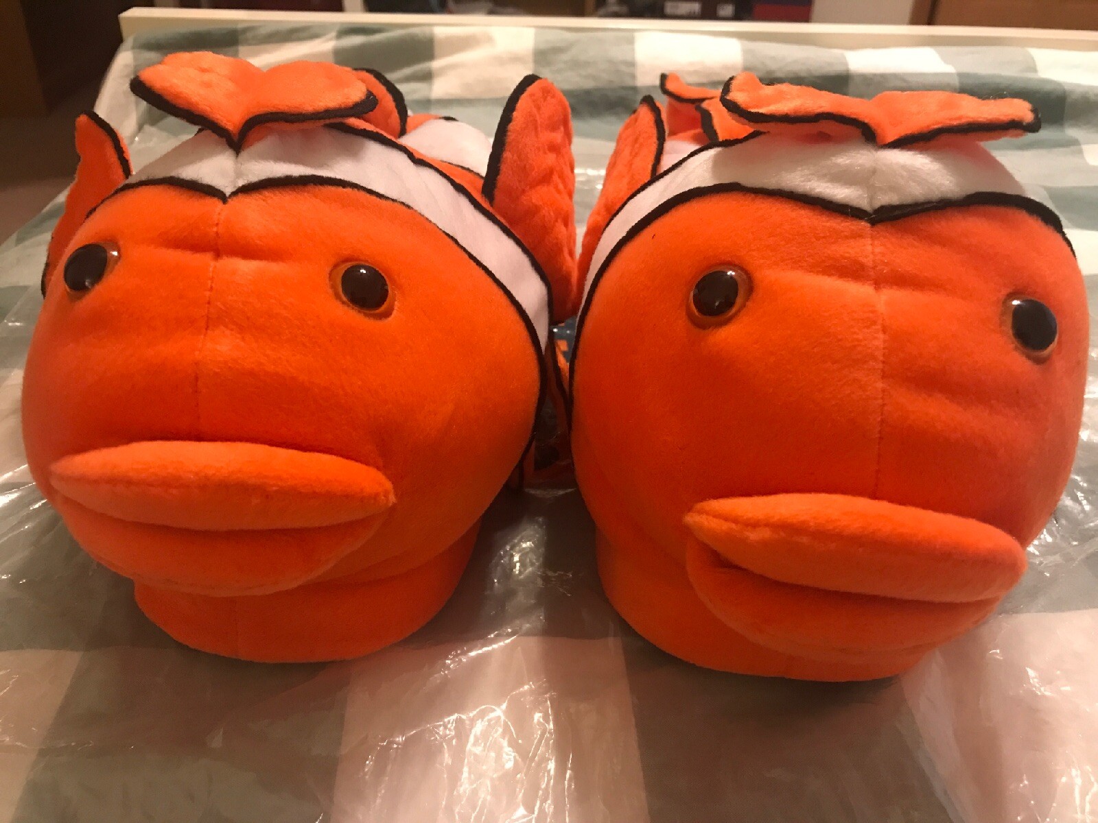 Nemo Fish Animal Feet Happy Feet Slippers Size Large. Men’s Medium C ...