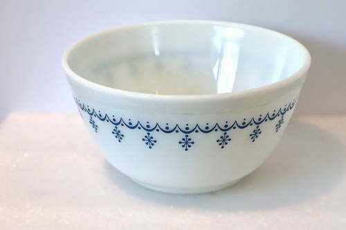 Vtg Pyrex Snowflake Blue Garland White Glass #402 - 1.5 Qt. Nesting ...
