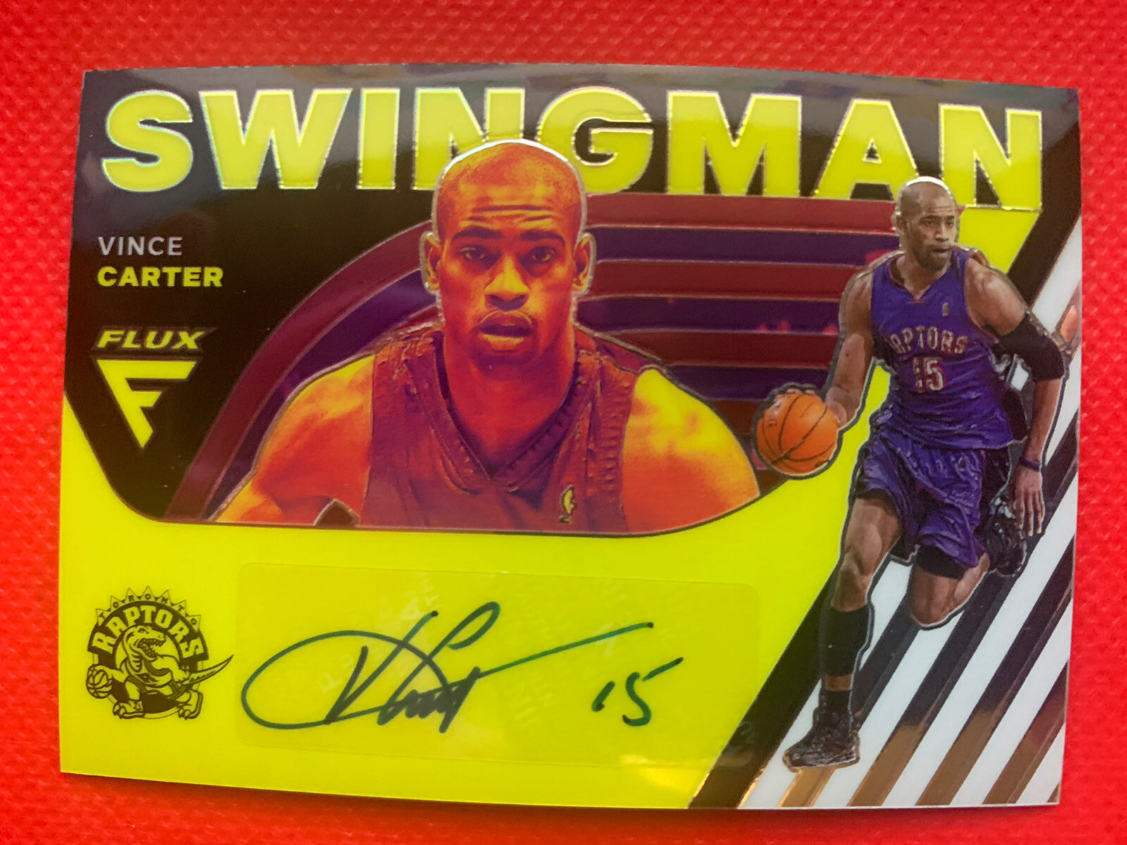 2020-21 Panini Flux - Swing Man Signatures #SM-VCA Vince Carter (AU ...