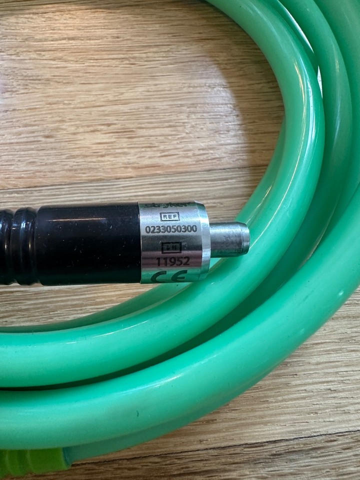 Stryker 233-050-300 Fiber Optic light Cable - Good Condition - Fast ...