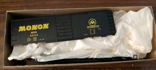 Roundhouse HO Monon 40' AAR Box Car The Hoosier Line #10703 | eBay