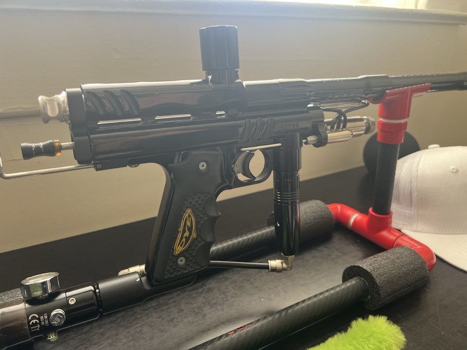 Millennium FreeFlow Autococker With Twist Lock Chris Cole Bolt. Bullet ...