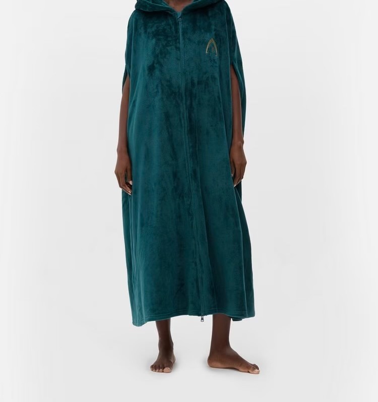 Green soft The Traitors Cloak Robe Winter soft Halloween new with tag ...