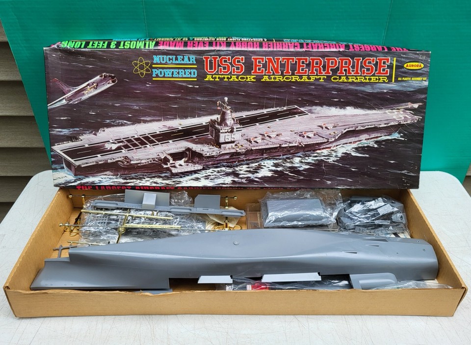 1961 Aurora Model 720-995 USS Enterprise Aircraft Carrier Nuclear ...