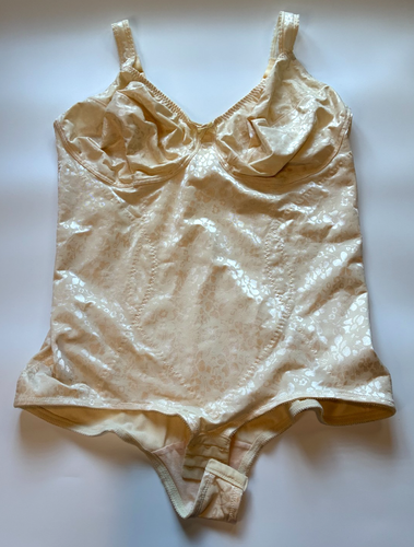 CORTLAND FOUNDATION Beige BODYSUIT SHAPEWEAR Size 46 DD Stretch Shaper ...