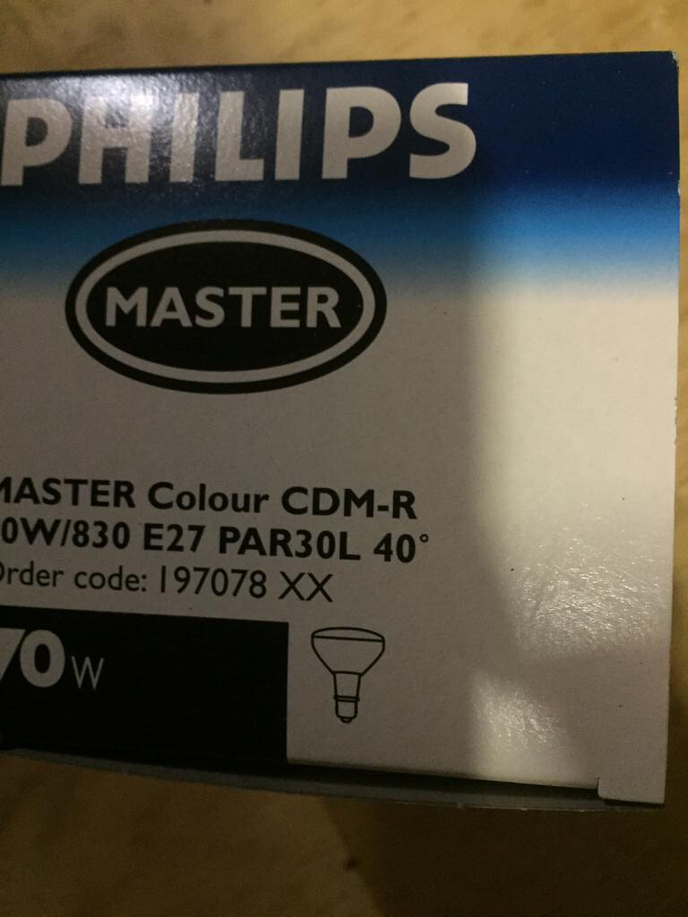 Philips Master Colour CDM-R 70W / 830 E27 PAR30L 40D | eBay UK