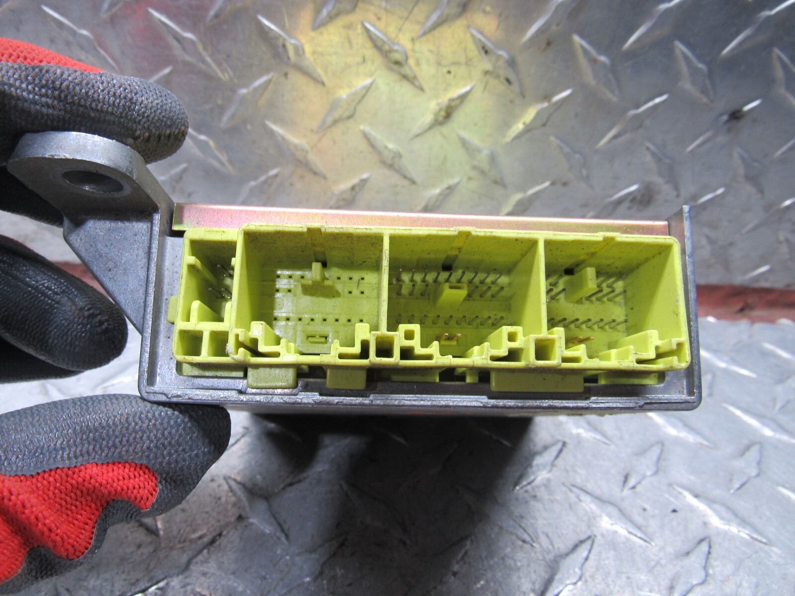 2004 2005 MAZDA RX-8 CONTROL MODULE VISTEON 33277 49 FE01 57 K30 A | eBay