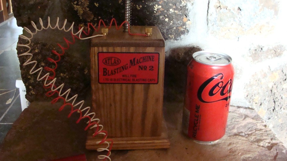 Dynamite Detonator Blasting Machine "Atlas No2" new | eBay