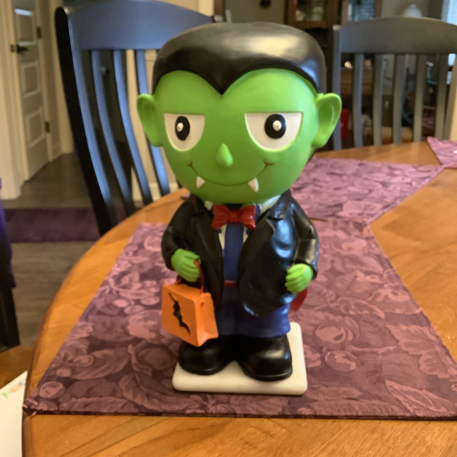 Green Vampire Dracula Figurine Friendly Well Dressed Ghoul by 9 ...