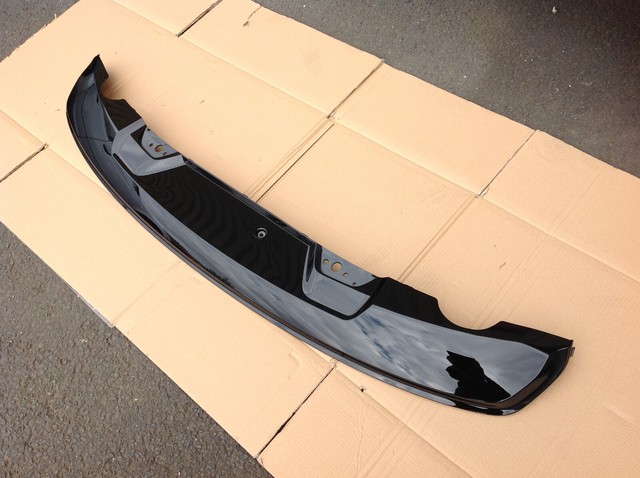 Volvo XC40 Rear Bumper Diffuser 2018 Onwards 32136122 Genuine for sale ...