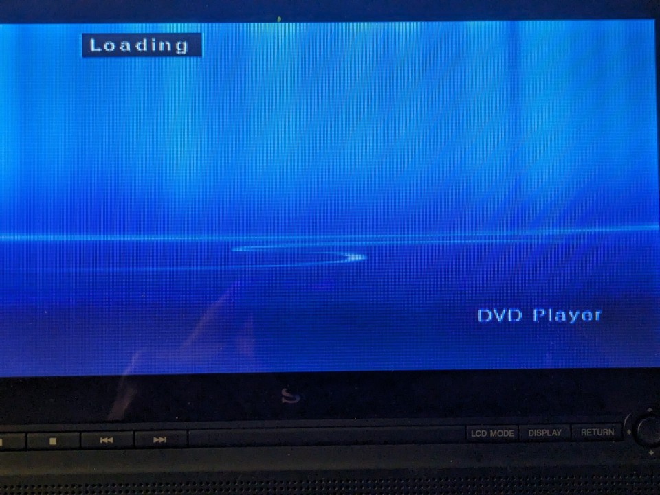 Sony DVP-FX810 Portable DVD Player Swivel Tilt Screen Batttery NP-FX110 ...