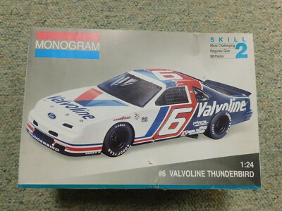 Monogram 1/24 Kit# 2959 #6 Valvoline Thunderbird | eBay