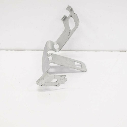 NEW MB E-CLASS W213 FRONT LEFT UNDERTRAY COVER BRACKET A2135240340 OEM ...