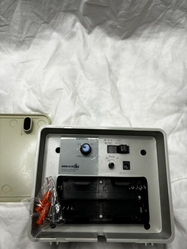 Bird-X Balcony Gard Electronic Ultrasonic Bird Chaser Control Repeller ...