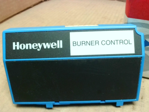 Honeywell S7820A1007 Remote Reset Module Burner Control 12VDC S - New ...