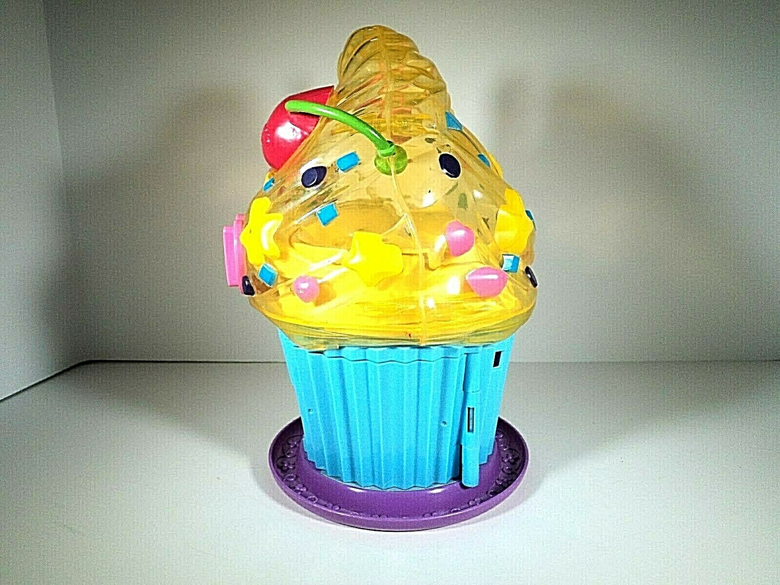 SQUINKIES CUPCAKE BAKERY SQUINKLES PLAYHOUSE TOY= 9"-TALL RARE EXC ...