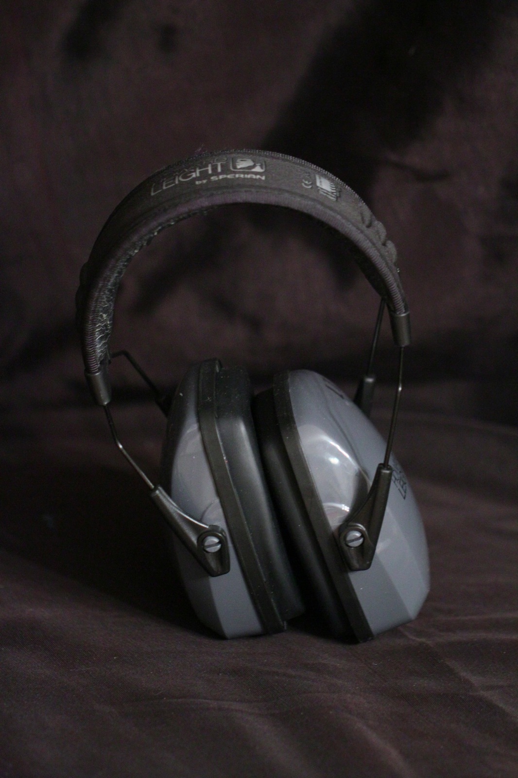 Howard Leight by Sperian Australian Standard Ear Muffs Headphones Ear ...