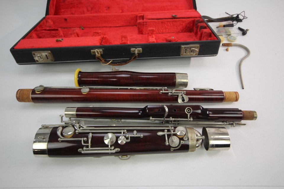 RESTORED VINTAGE BASSOON FROM CZECHOSLOVAKIA 101 CURLY MAPLE READY TO ...