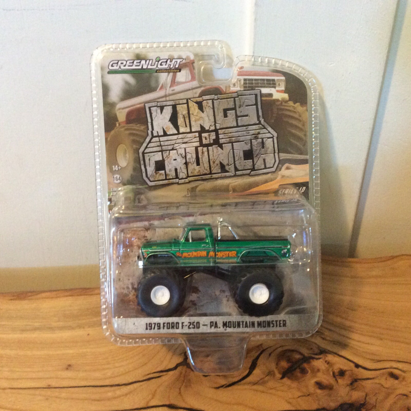 Greenlight Kings of Crunch Ford F-250 PA Mountain Monster Green Machine ...