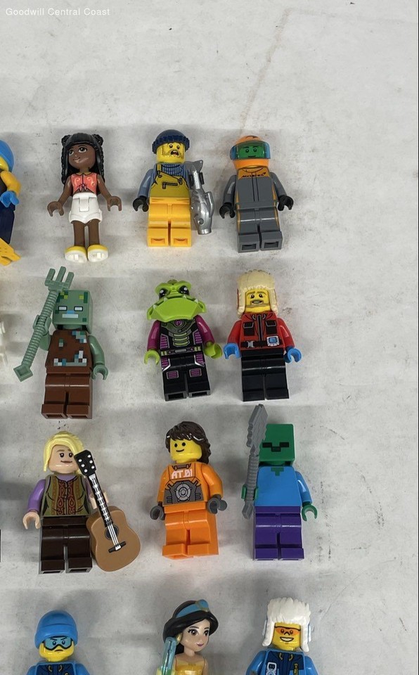 Lego 30 Mismatched Minifigures | eBay