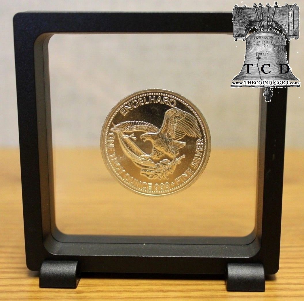 3D Magic Frame 90 Display Stand 3.5x3.5 Floating Medallion Challenge ...