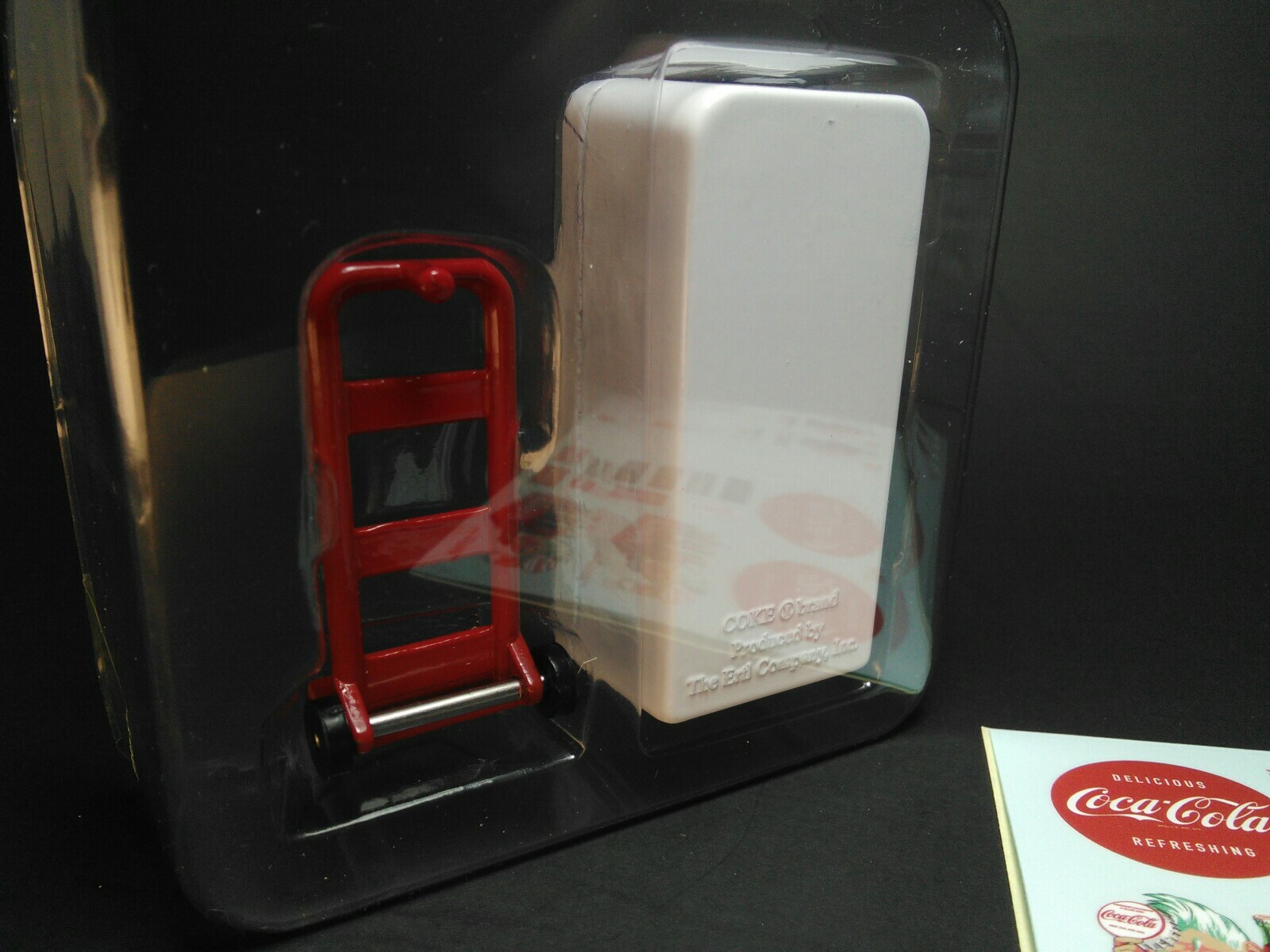 1/25 Coca-Cola Coke Vending Machine Dolly Die Cast Diorama 53 1953 Ford ...
