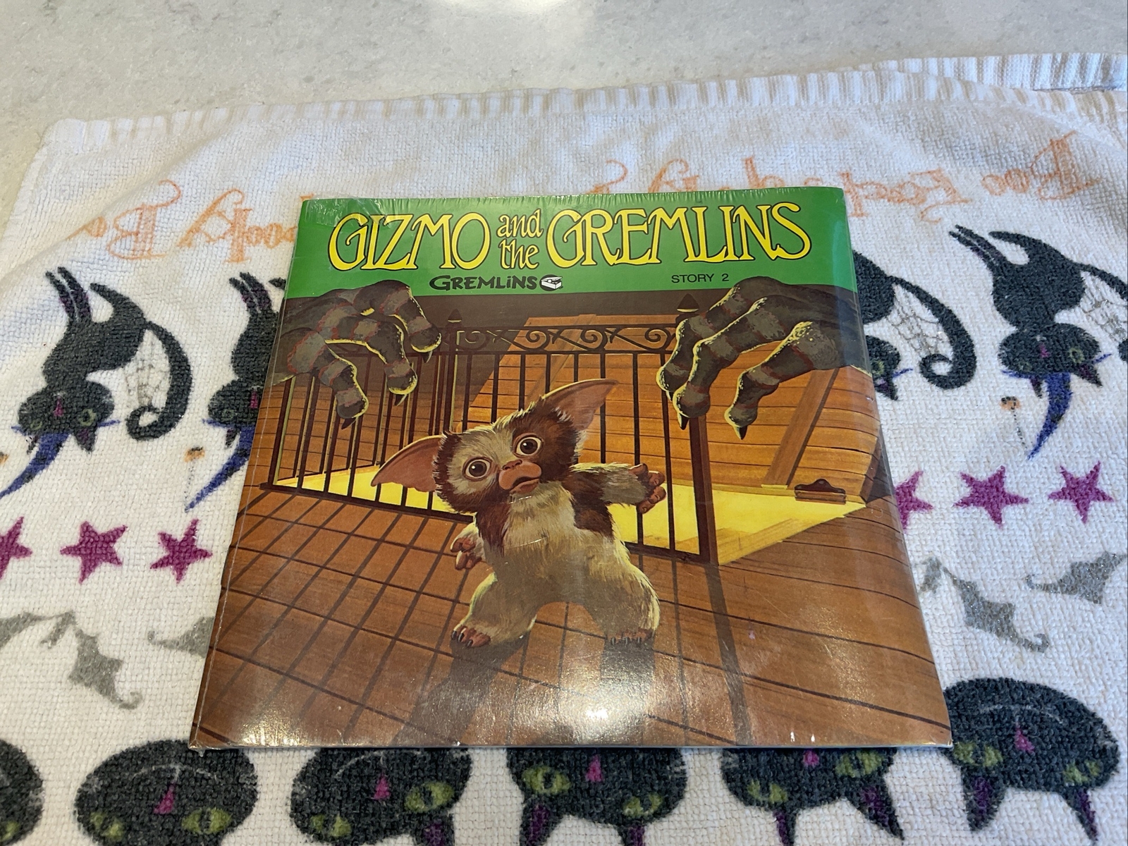 Sealed GREMLINS Gizmo and the Gremlins Book/Record Story 2 Book & VINYL ...