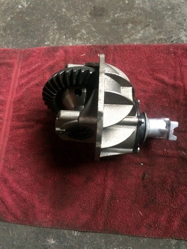 FORD 9 INCH DIFF 3.5 GEAR SETS NEW 28 SPLINES TRU TRAC LSD CENTRE ...