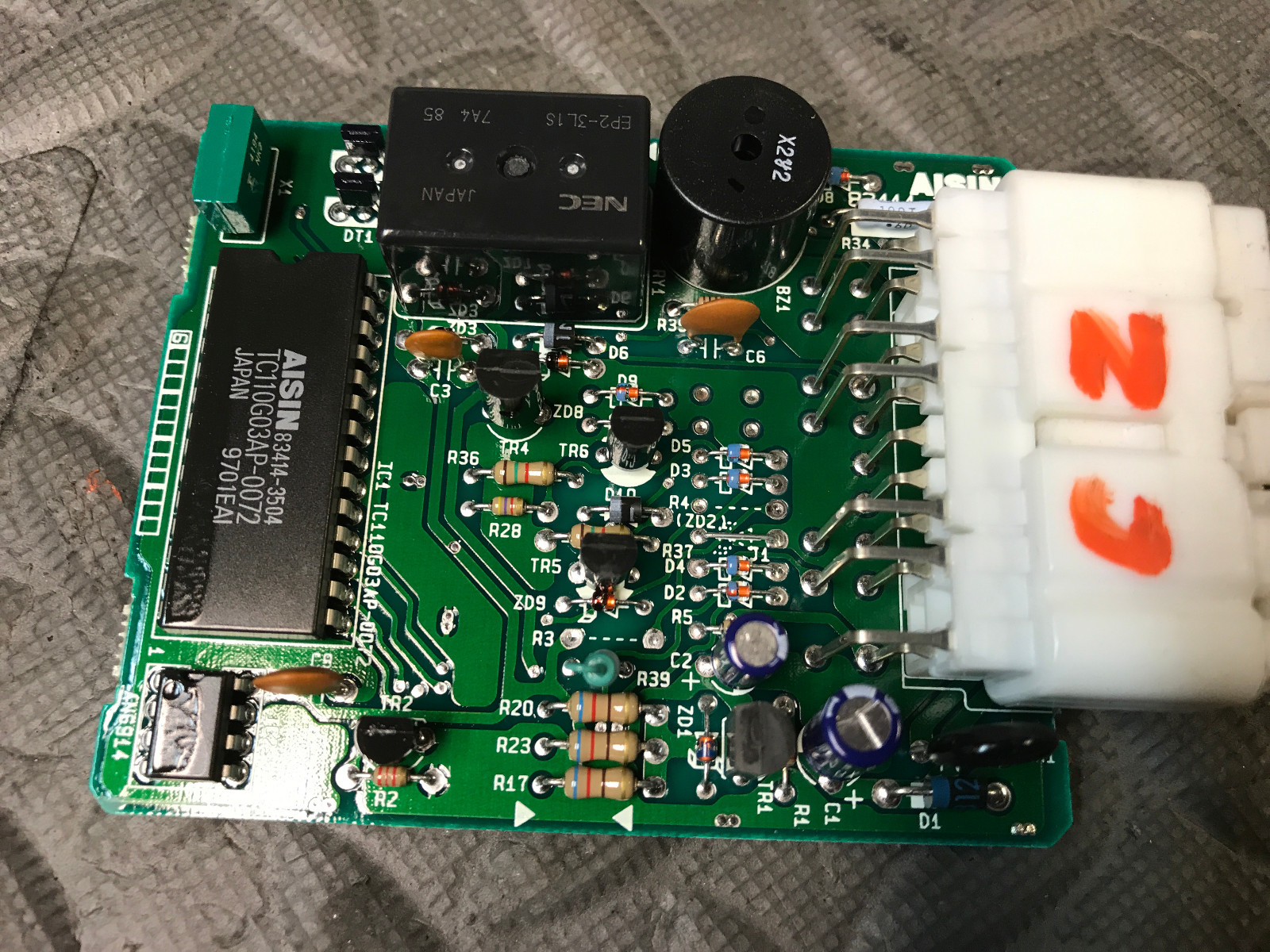 96-98 Toyota 4Runner Transfer Case Control Module tccm 3.4L V6 4WD ...