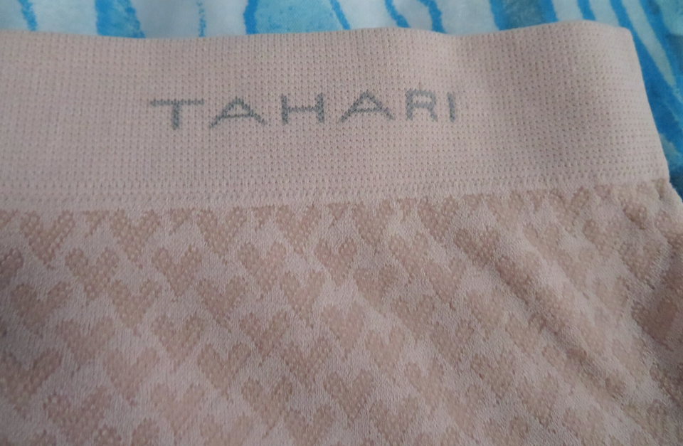 NWOT 3 pr Tahari women briefs panties Lg Pink Tan Heart Design Logo ...