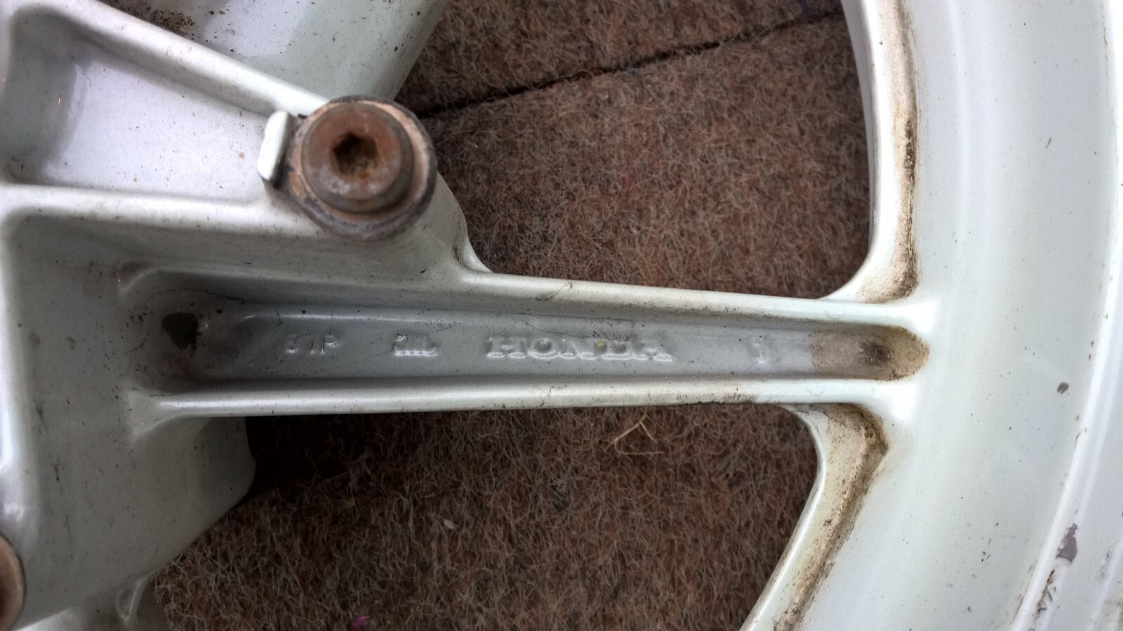 Genuine Honda VFR750F RC36 FL FM FN FP (1990-1993) Front Wheel | eBay