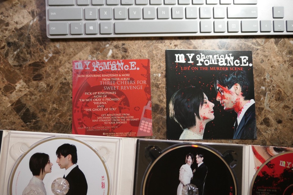 My Chemical Romance Life On The Murder Scene 3 Disc CD 2 DVD Box Set ...