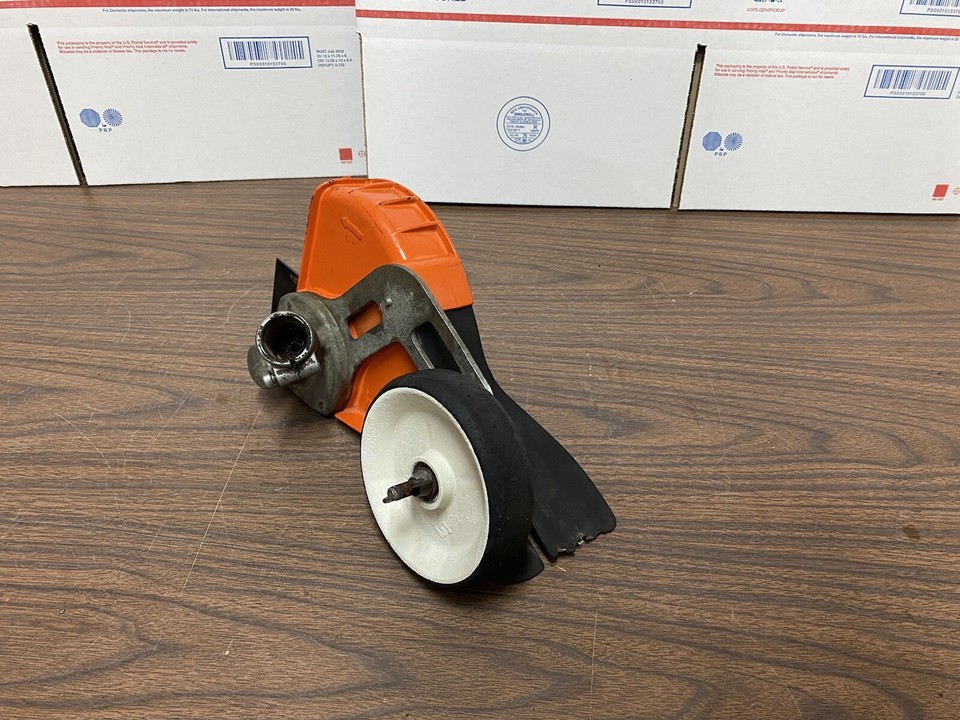 STIHL FC KM CURVED SHAFT Edger Attachment Fits Many Models Read FC90 ...