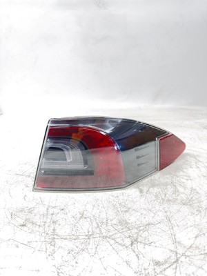OEM Tesla Model S Right Tail Light Lamp Complete Assembly Reflector ...
