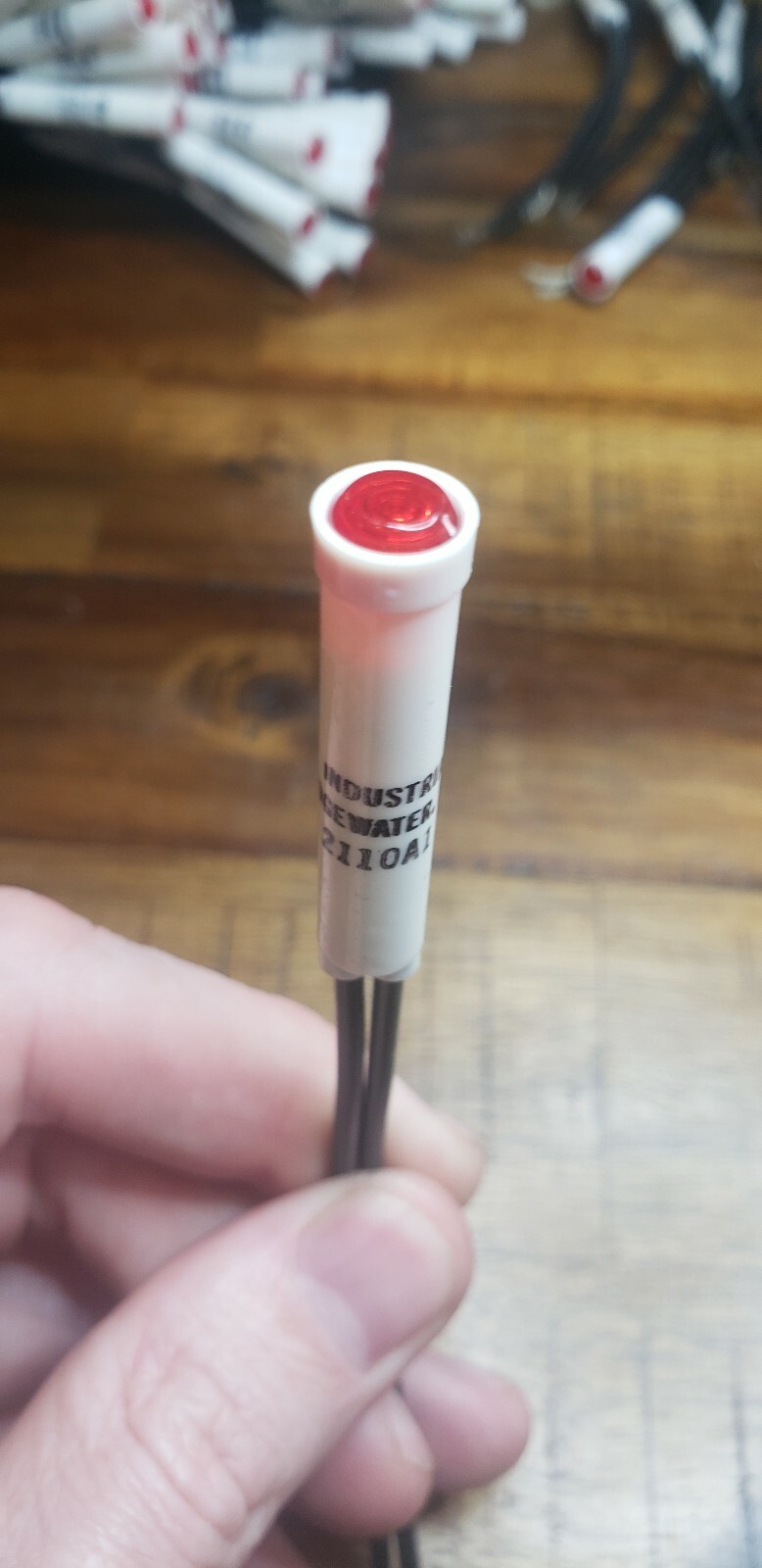 2110A1 Red Neon Panel Mount Indicator Light - 125VAC - 5/16" Hole | eBay