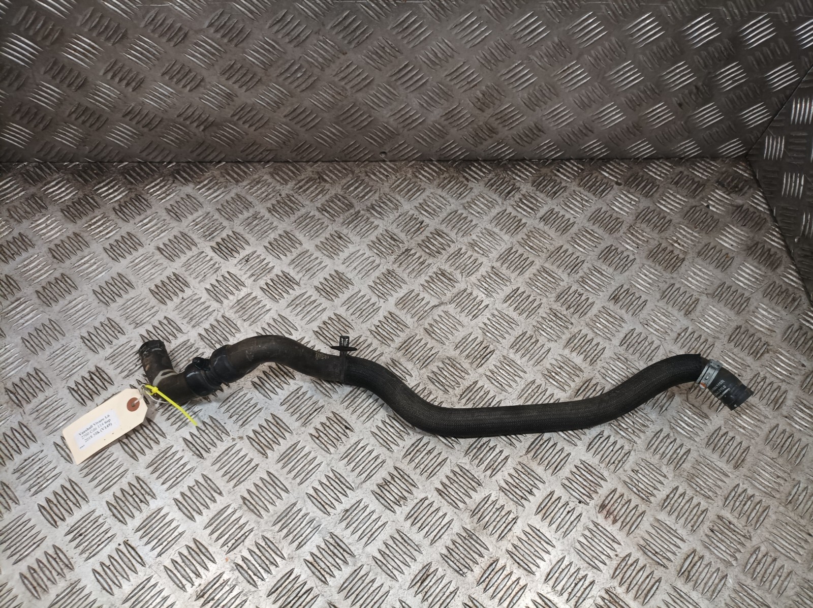 Renault Trafic MK3 1.6 Vivaro B 2015-19 Genuine Water Coolant Pipe ...